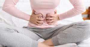 Varizes pélvicas: causas, sintomas e tratamento com embolização ...